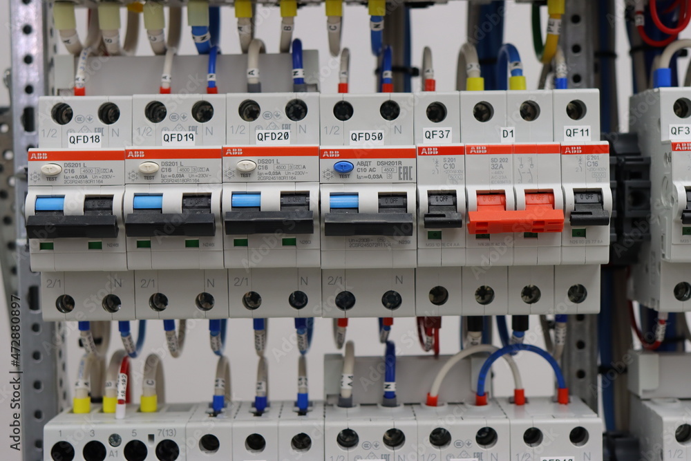 Automatic differential current automata ABB.3-phase automatic ...