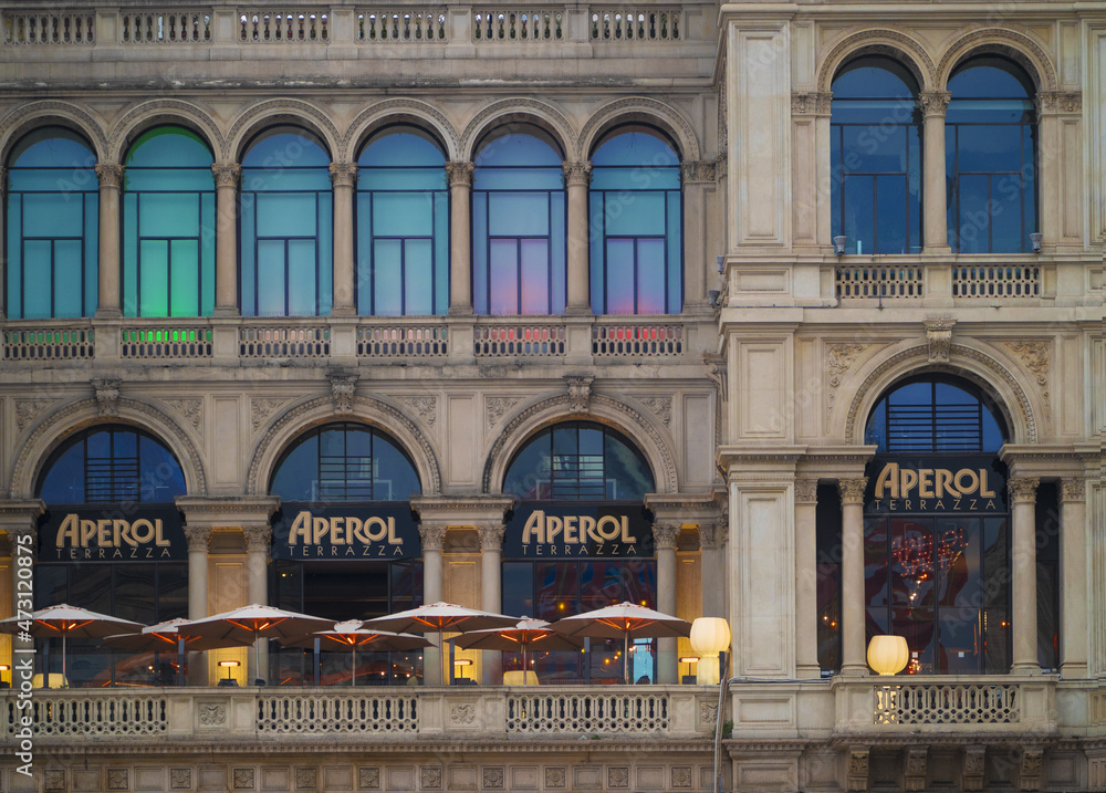 Aperol Terrazza café restaurant, terrace with a stunning view of Duomo ...