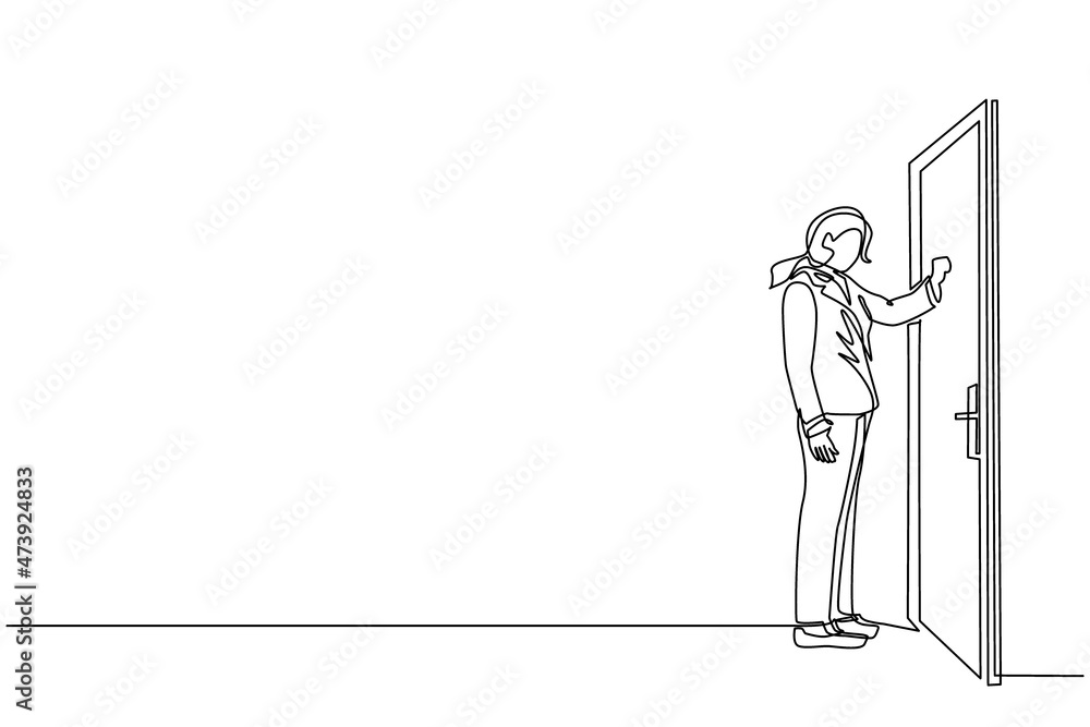 Single one line drawing businesswoman knocking at door. Woman standing ...