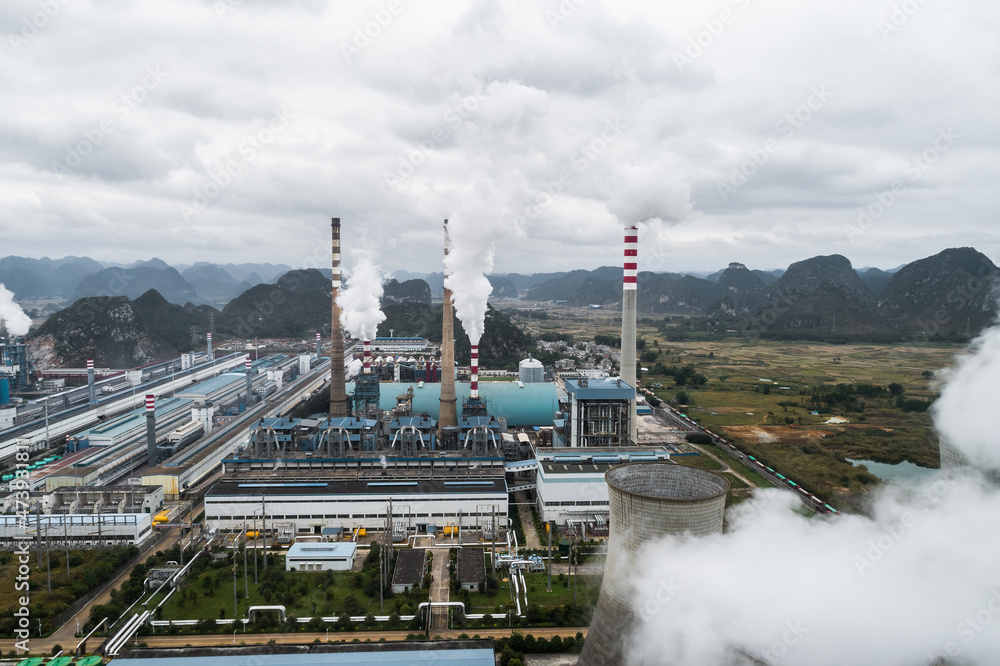 Aerial photography of an alumina plant built on a karst landscape Stock ...