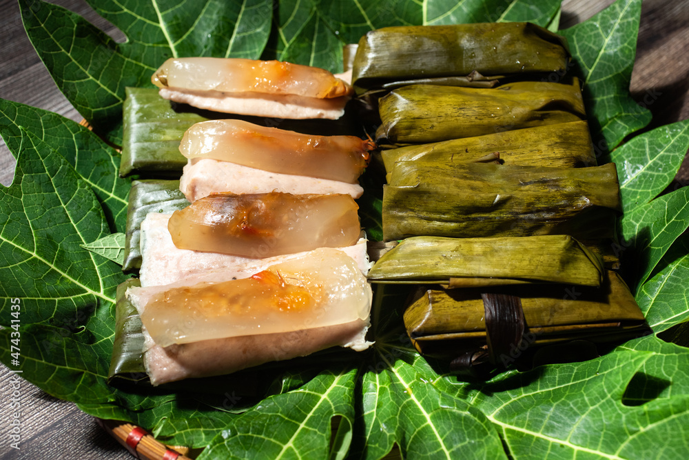 Banh bot loc is a cake made from tapioca flour with ingredients ...