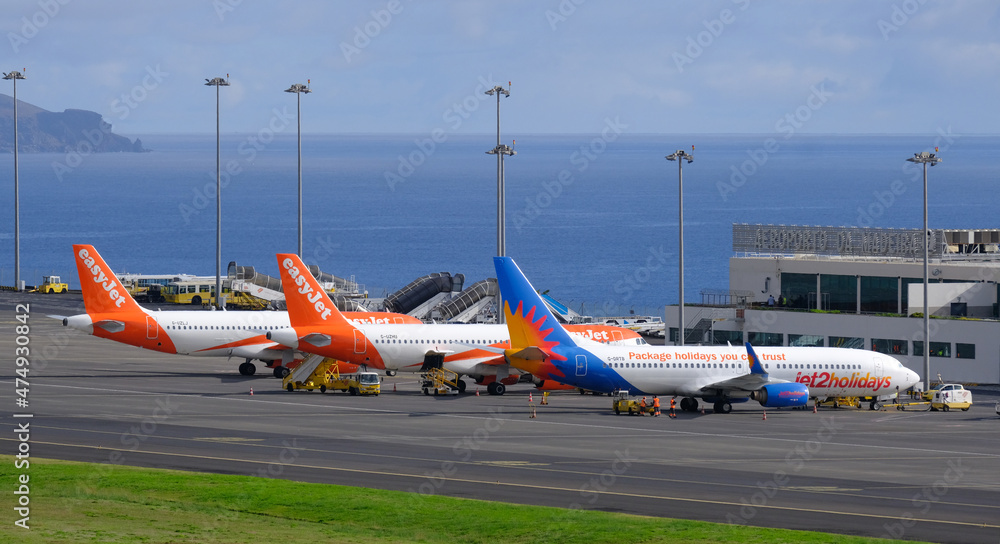 Airbus A320 Easyjet and Boeing 737 Jet2.com at Madeira Airport, Madeira ...