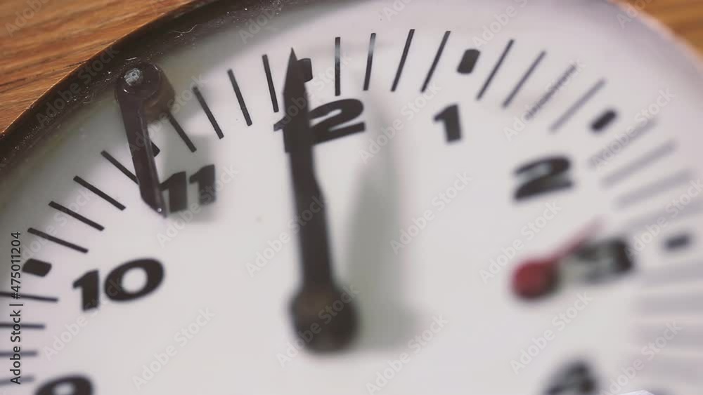 Chess Clock Running Out of Time, Analog Chess Clock, The Flag Falls to ...