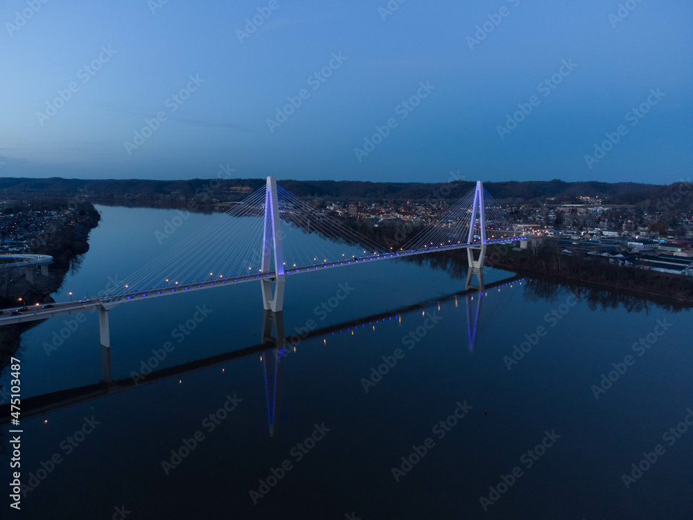 Ironton-Russell Bridge Stock-Foto | Adobe Stock