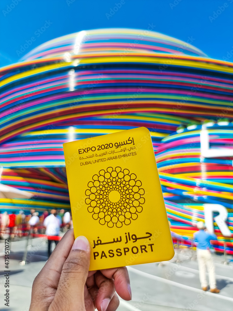 Dubai, United Arab Emirates- December 2, 2021: Male Tourist hand ...