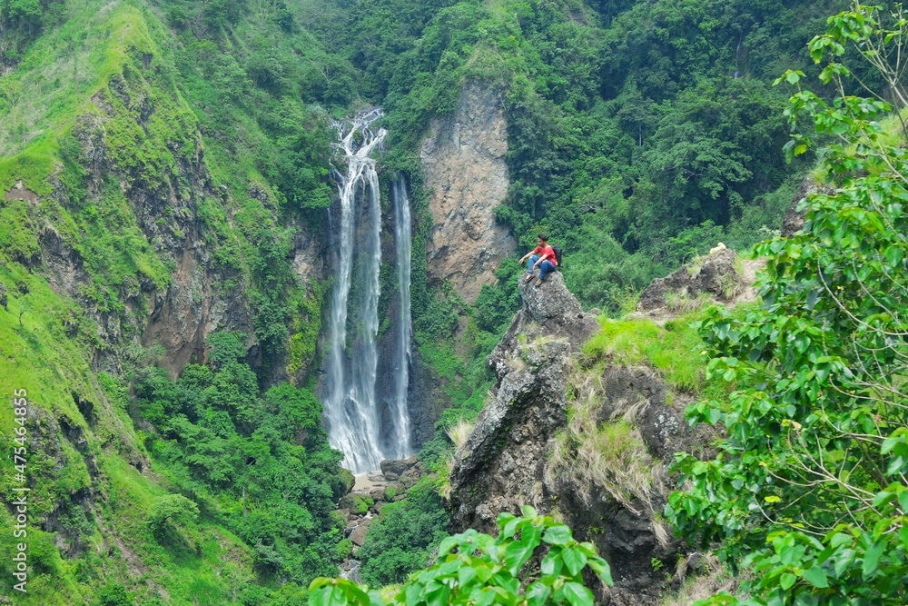 Tama’lulua waterfall and Bossolo Hills, Janeponto, South Sulawesi ...