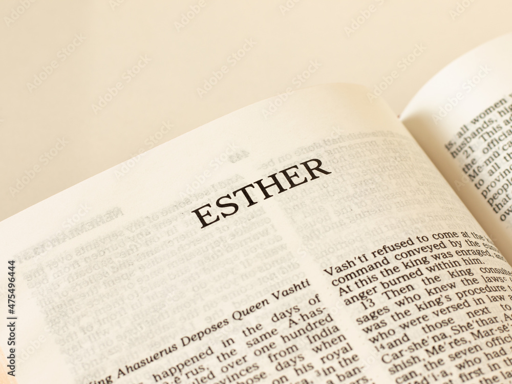 Foto de Esther Bible open Book Old Testament Scripture. Studying the ...