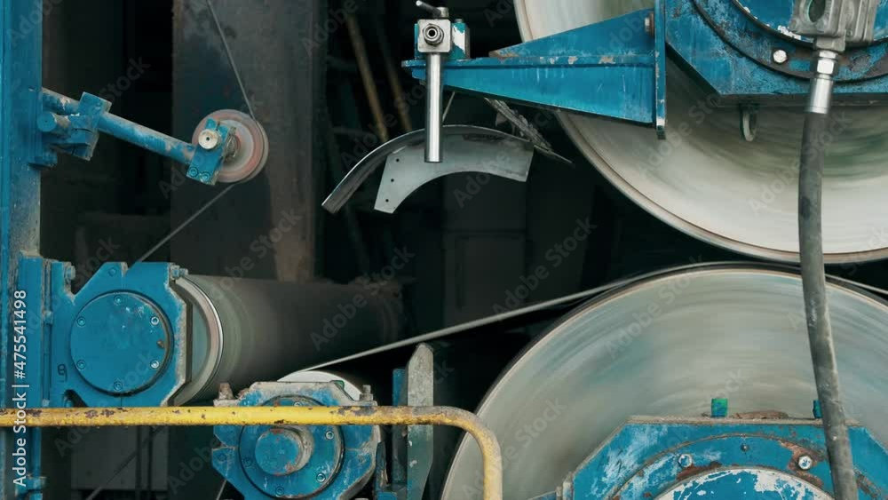 Manufactoring equipment Produce Paper Machine Shafts At Paper Mill ...