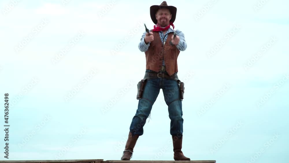 Sheriff in cowboy hat. Man with wild west guns, vintage pistol revolver ...