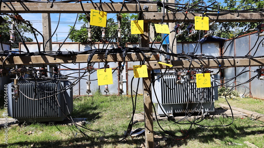 Transformer with wires on the ground. Dual transient transformers with ...