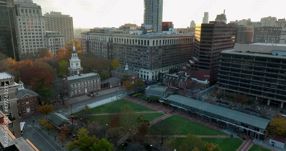 Independence Hall in Philadelphia. Founding fathers signed Declaration ...