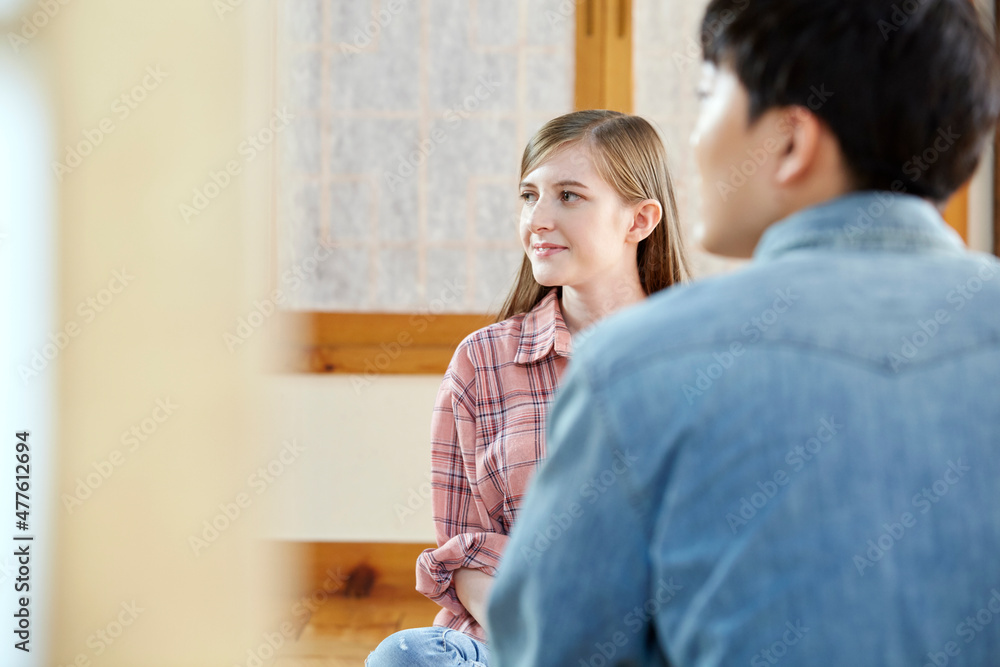 Poster A foreigner and a Korean couple having a tea ceremony in a ...