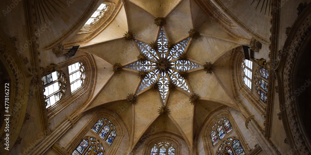 Bóveda interior de la Catedral de Burgos, España. Stock Photo | Adobe Stock