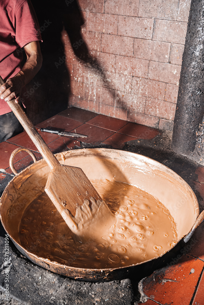Manjar Blanco, comida típica de Colombia Photos | Adobe Stock