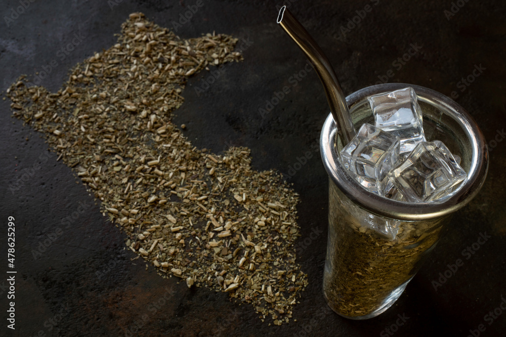 frozen terere yerba mate in glass matero with shape of Peru made by ...
