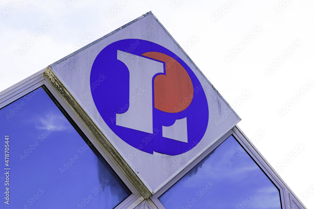 Leclerc hypermarket logo brand round chains foodstuffs super market e ...