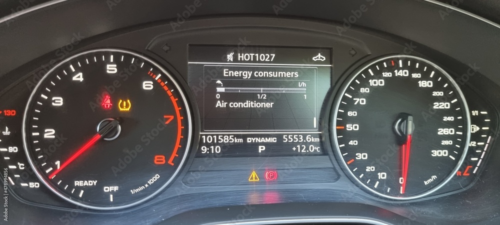 Speedo Cluster Stock Photo | Adobe Stock