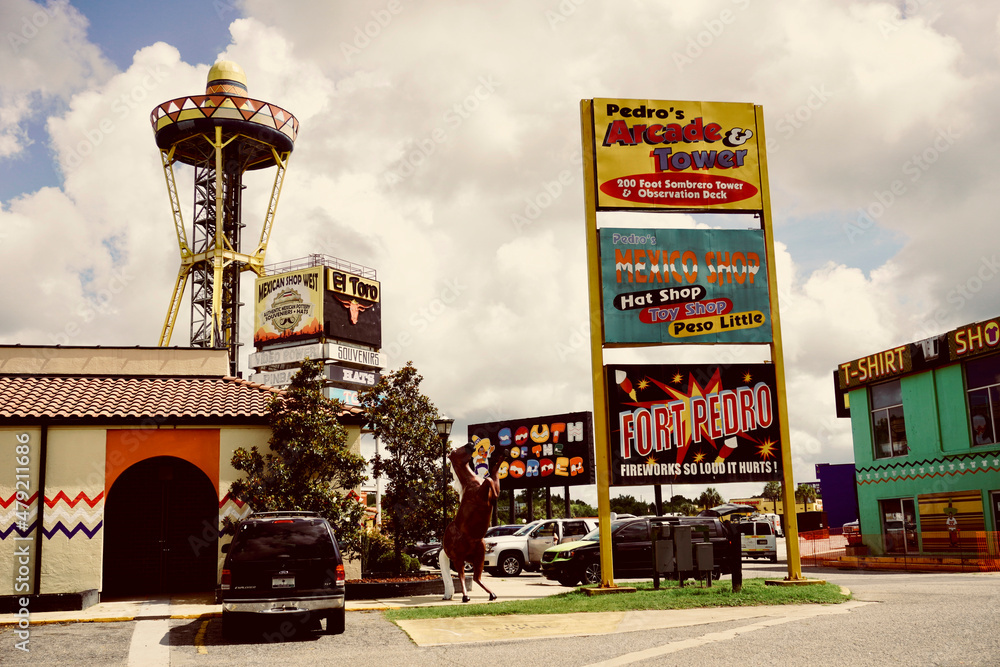 South of the Border, attraction on Interstate 95 (I-95) south of the ...