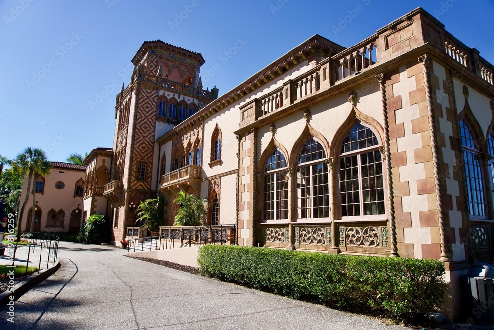 Ca' d'Zan, (Venetian for "House of John"), Sarasota, Florida waterfront ...