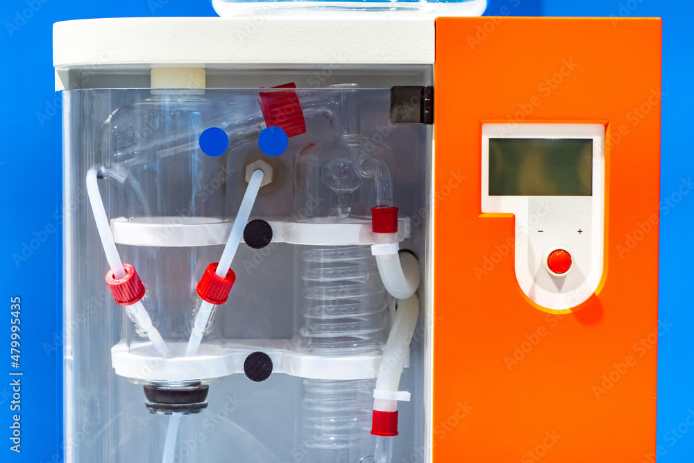 steam distiller is semi-automatic. Equipment for chemical analysis ...