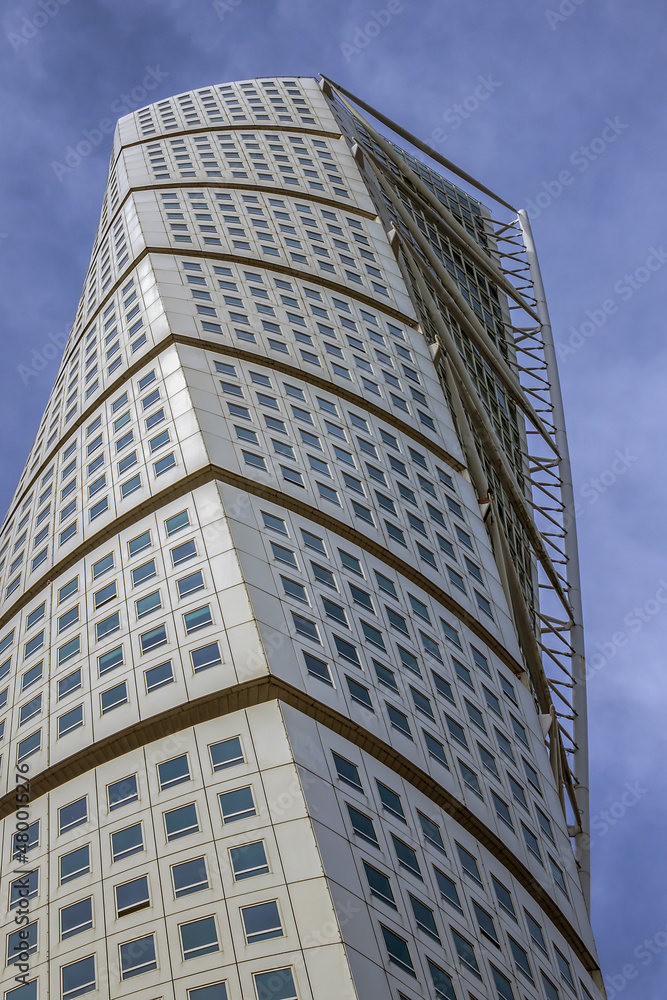 Residential skyscraper Turning Torso on the Swedish side of the Oresund ...