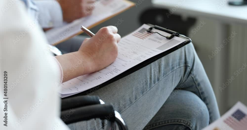 People fill out American visa application form by filling out paperwork ...