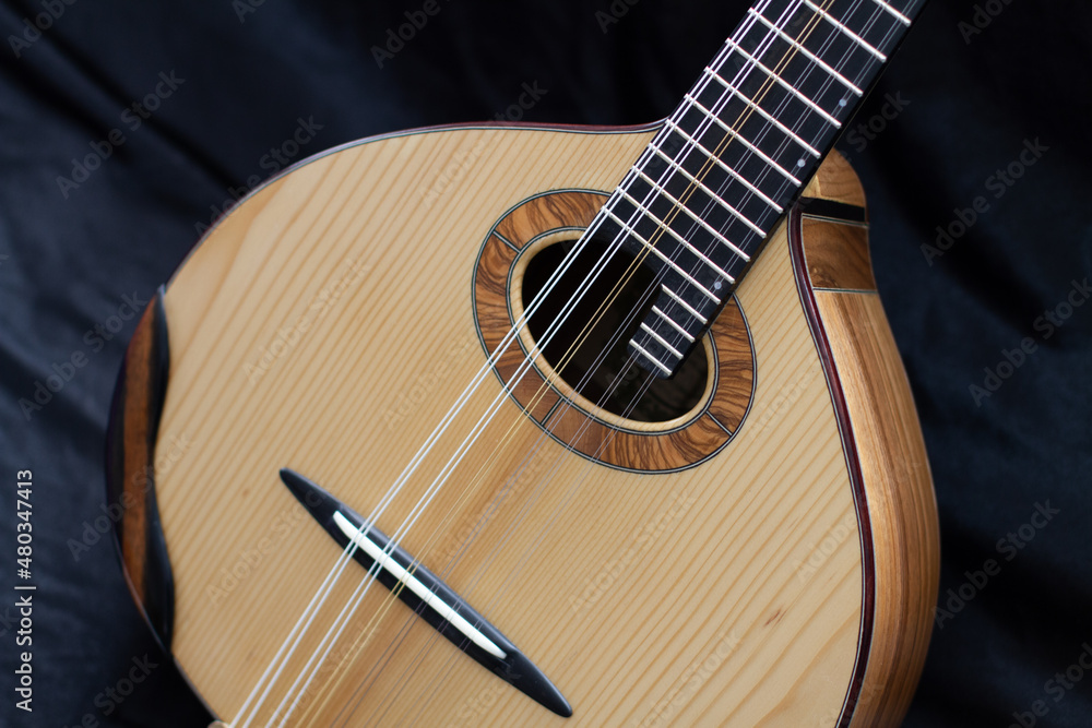 instrumento musical artesanal. Bandurria Stock Photo | Adobe Stock
