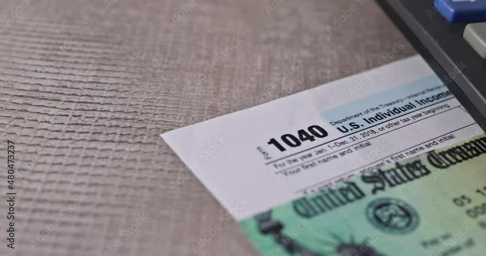 American IRS Internal Revenue Service individual income tax form 1040 ...