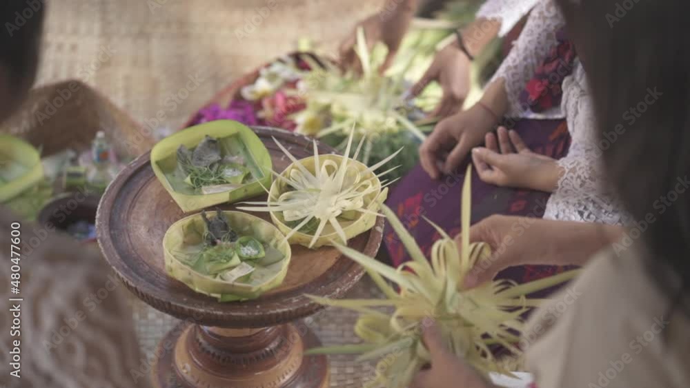 Making of Traditional Balinese Hindu Flower Offerings Canang Sari Stock ...