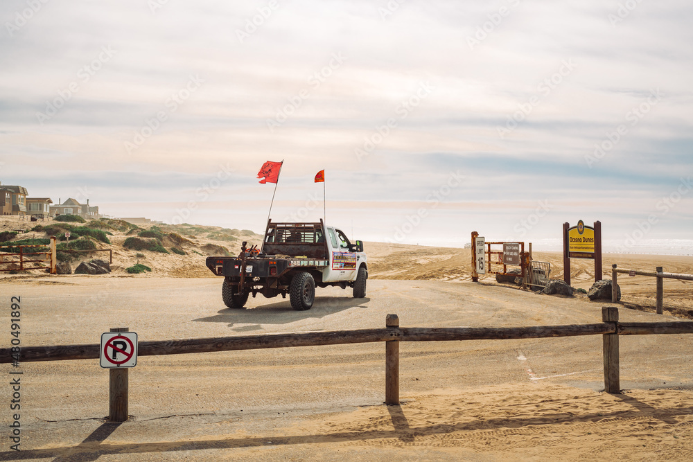 Dune buggy off road tour bus. Oceano Dunes State Vehicular Recreation ...
