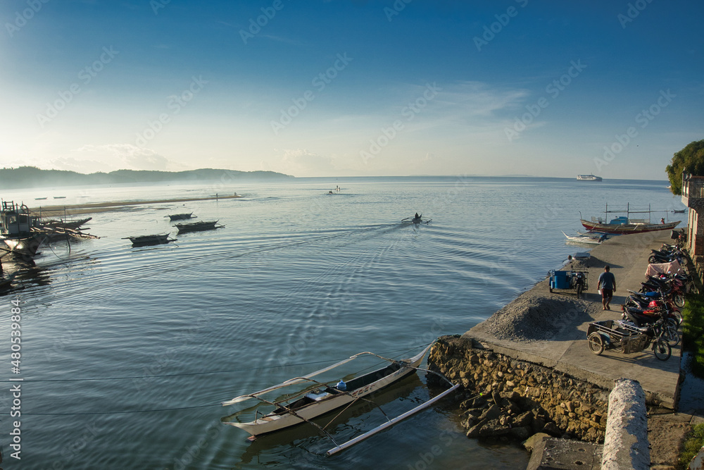 Zdjęcie Stock: Fishing boat harbor. Bulalacao, the Philippines. Banka ...