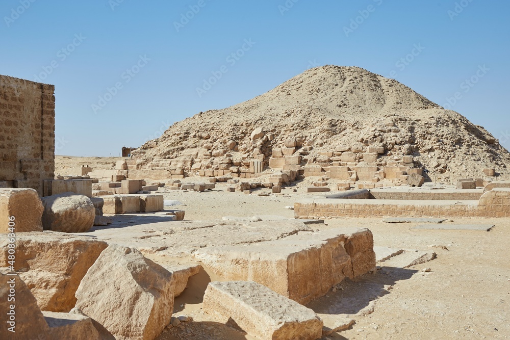 The Pyramid of Unas at Saqqara, known for the Pyramid Texts Stock Photo ...