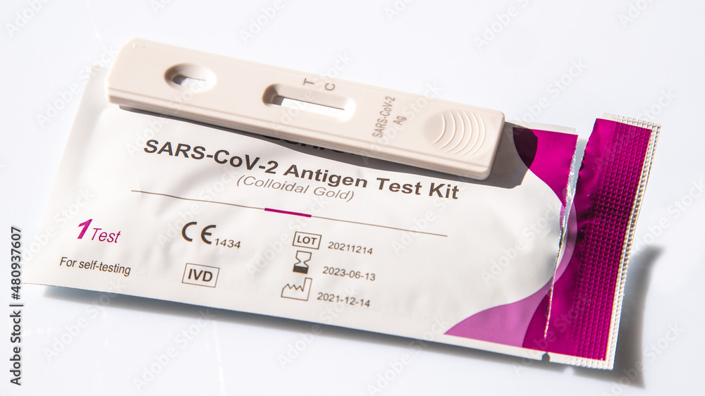 Kit test Covid 19. Stock Photo | Adobe Stock