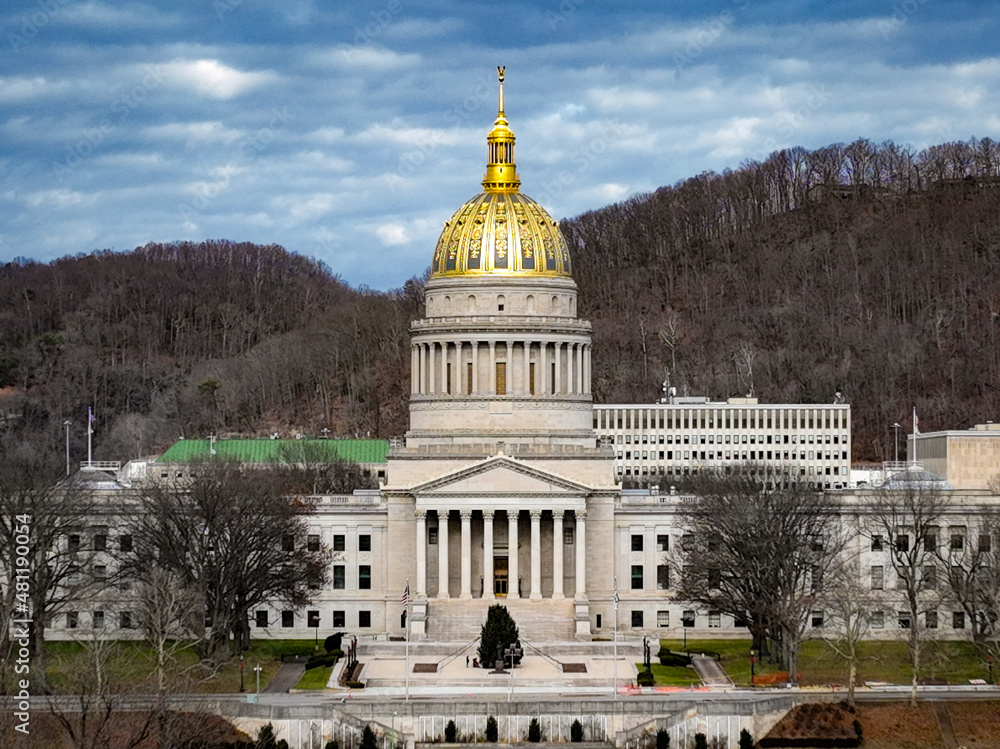 DJI Mavic 3 aerial footage of the West Virginia State Capitol ...