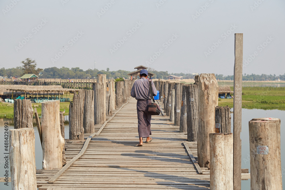Amarapura's U-Bein Bridge, one of Myanmar's most iconic destinations ...