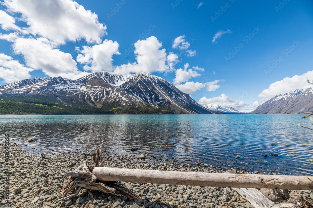 Spectacular summer time view in northern Canada with turquoise ...