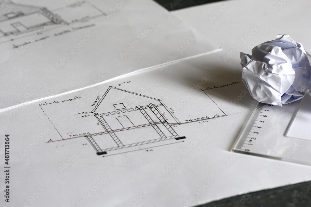 Construction plan, architect's cutting plan with flat roof, realization ...