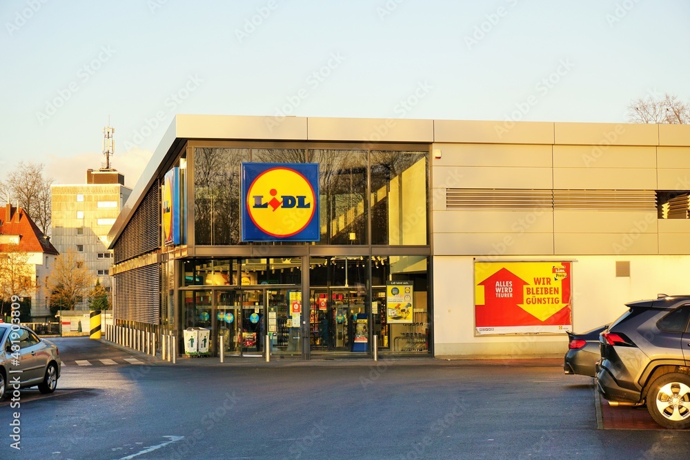 Foto Stock Sicht auf die LIDL-Filiale an der Hausackerstraße am 10 ...