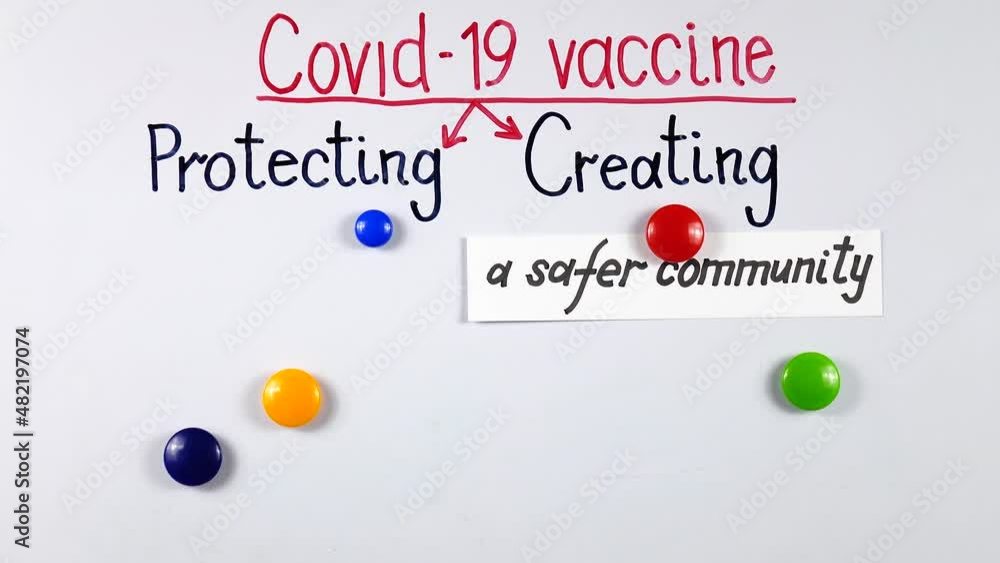 Video „Lecturer giving a presentation about benefits of COVID-19 ...