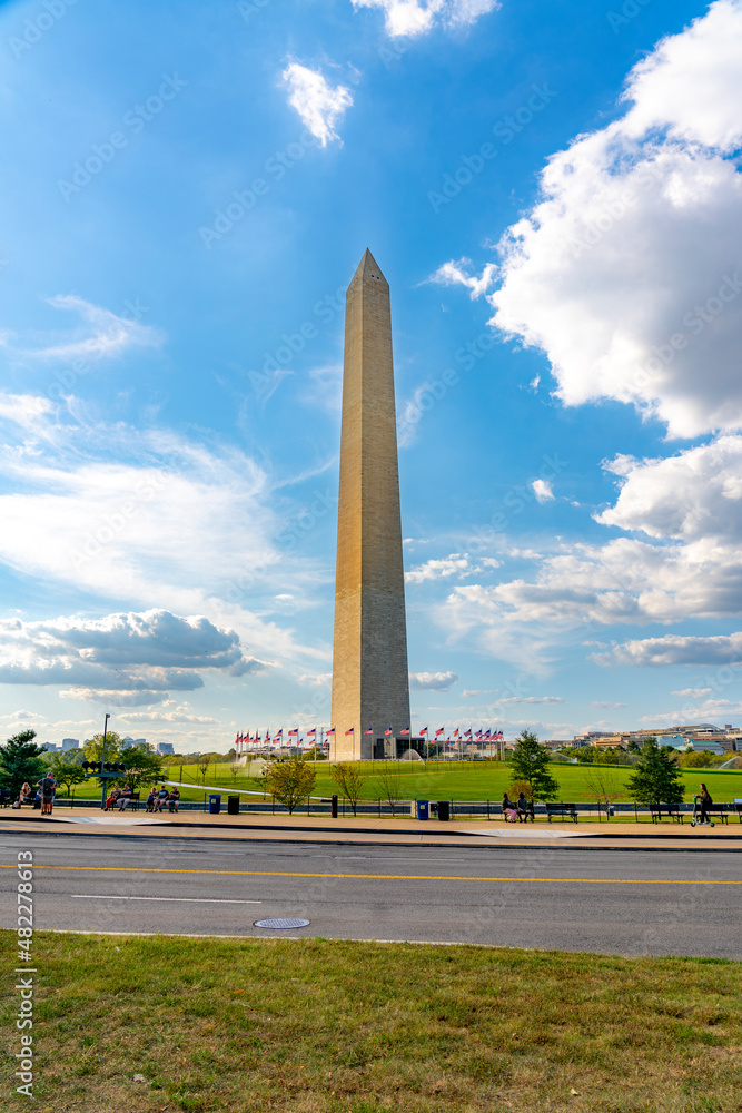 The Washington Monument is an obelisk on the National Mall in ...