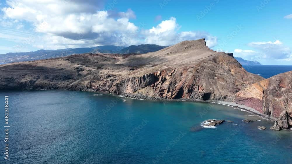 Vidéo Stock Ponta do Buraco Aerial overview. Epic dramatic overview of ...