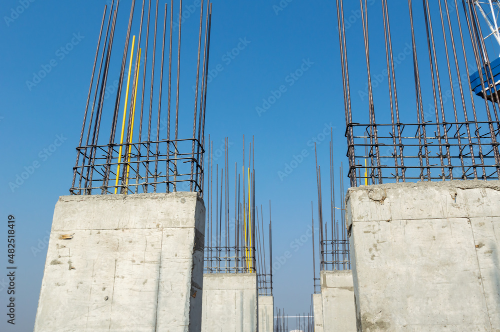Fotografia do Stock: Steel reinforce in concrete column.Steel grid on ...