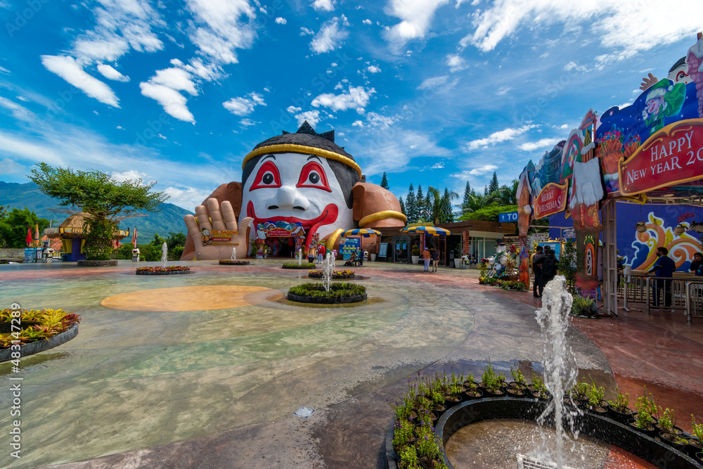 The Bagong Adventure - Human Body Museum in Jatim Park 1 is the largest ...