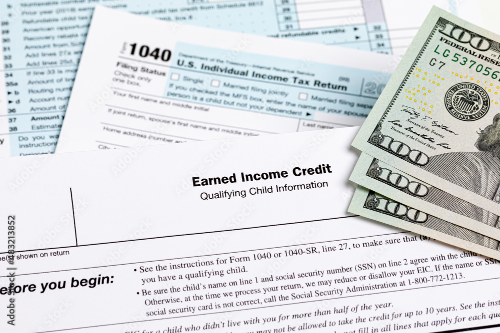 Earned income tax credit form. Tax credit, deduction and tax return ...