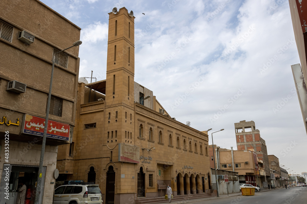 Riyadh, Saudi Arabia - December 26, 2021: Sheikh Shuweir Mosque in Ad ...