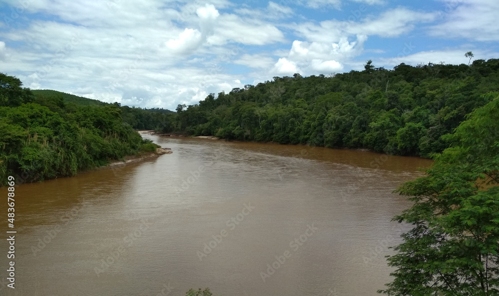 Foto de Rio Doce is a beautiful river in the interior of Minas Gerais ...