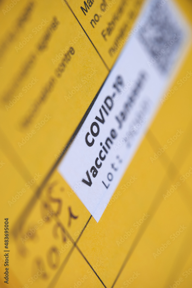 1 White etiquette in a vaccination card. Confirmation of vaccination ...