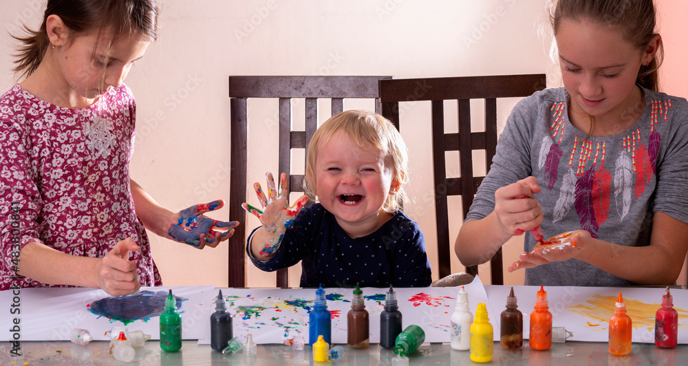 Art lessons for all aged children. Happy children with painted hands ...