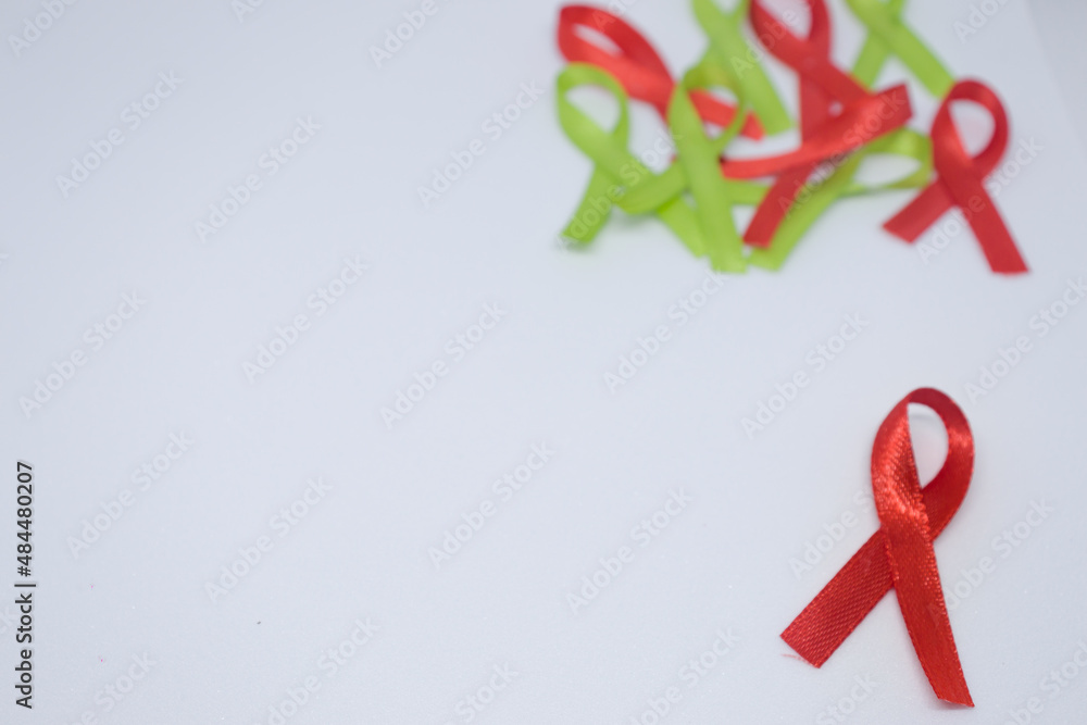 Listones de colores, cintas de campañas de lucha contra el cáncer y ...