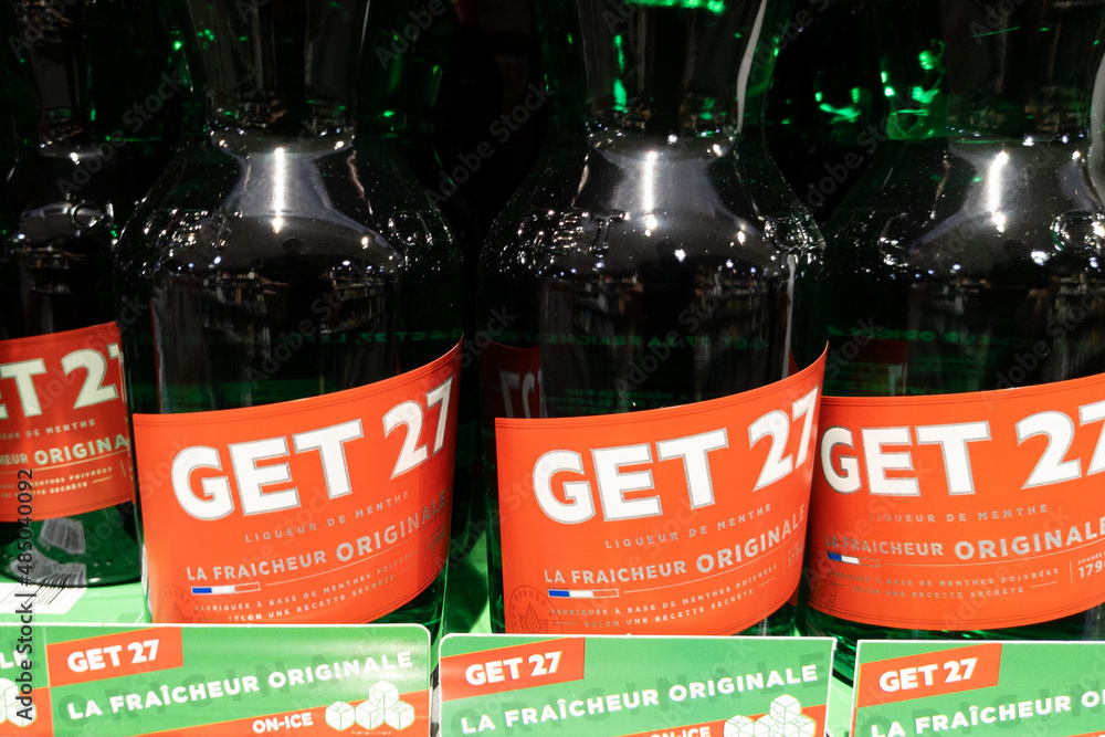 Get 27 logo brand and text sign liquor with mint apéritif cocktails on ...